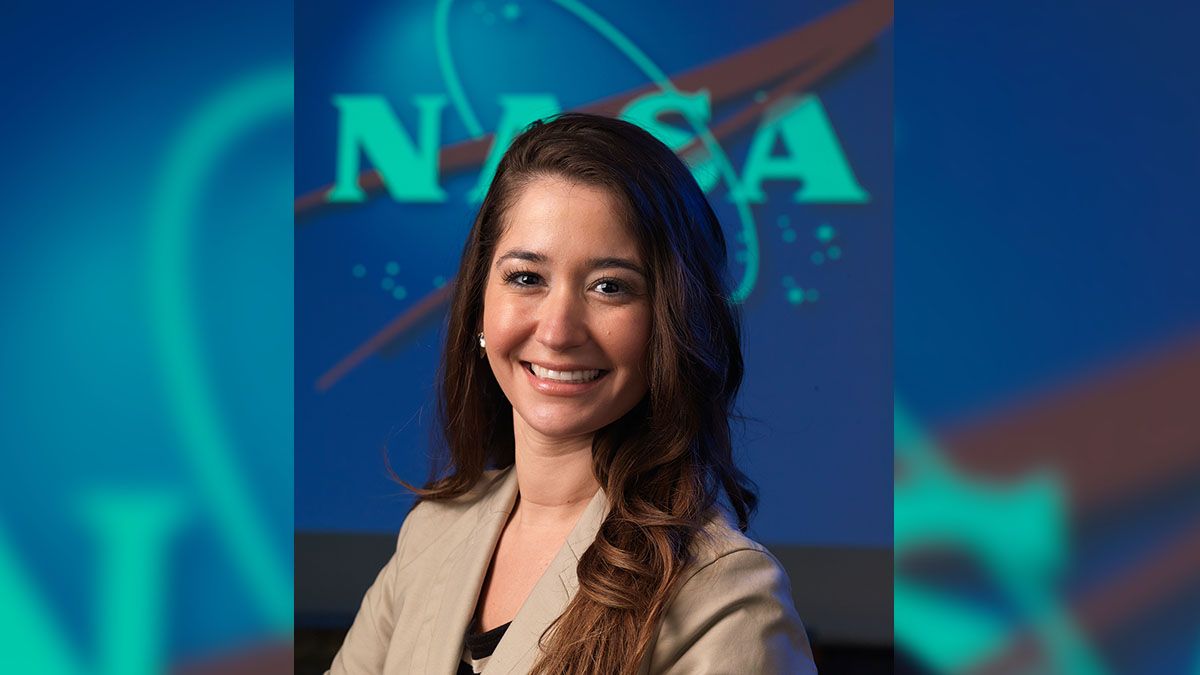 La mujer que diseña los trajes espaciales y trabaja en la construcción ...