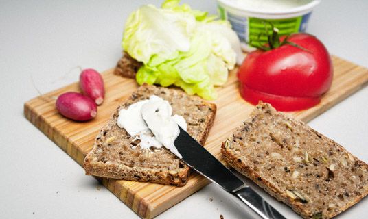 Los alimentos dietéticos y light, ¿realmente engordan menos?