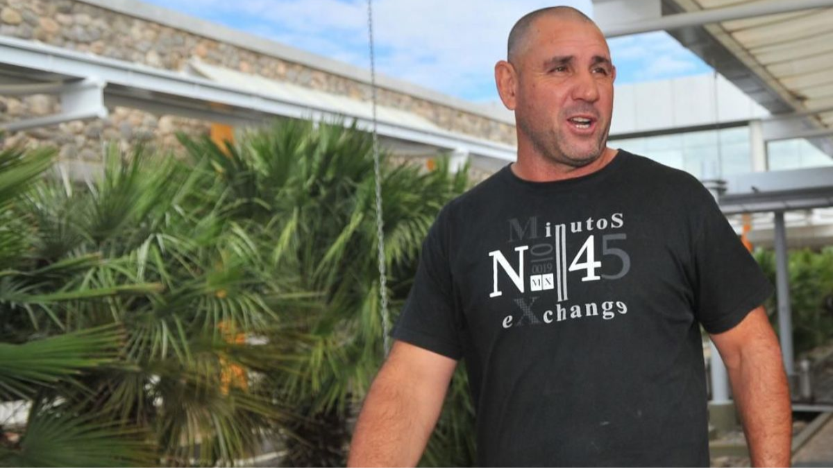 Tras ser condenado por violencia de género, La Mole Moli vuelve al boxeo