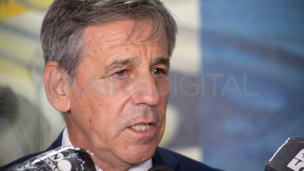 Jatón se diferenció de Javkin por la autonomía y pidió discutir la ...