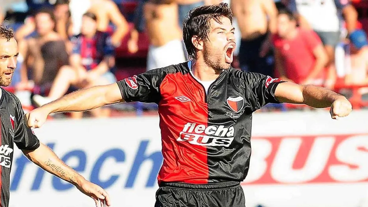 Lo llevó Maradona al Mundial de Sudáfrica 2010 y compartió plantel con ...