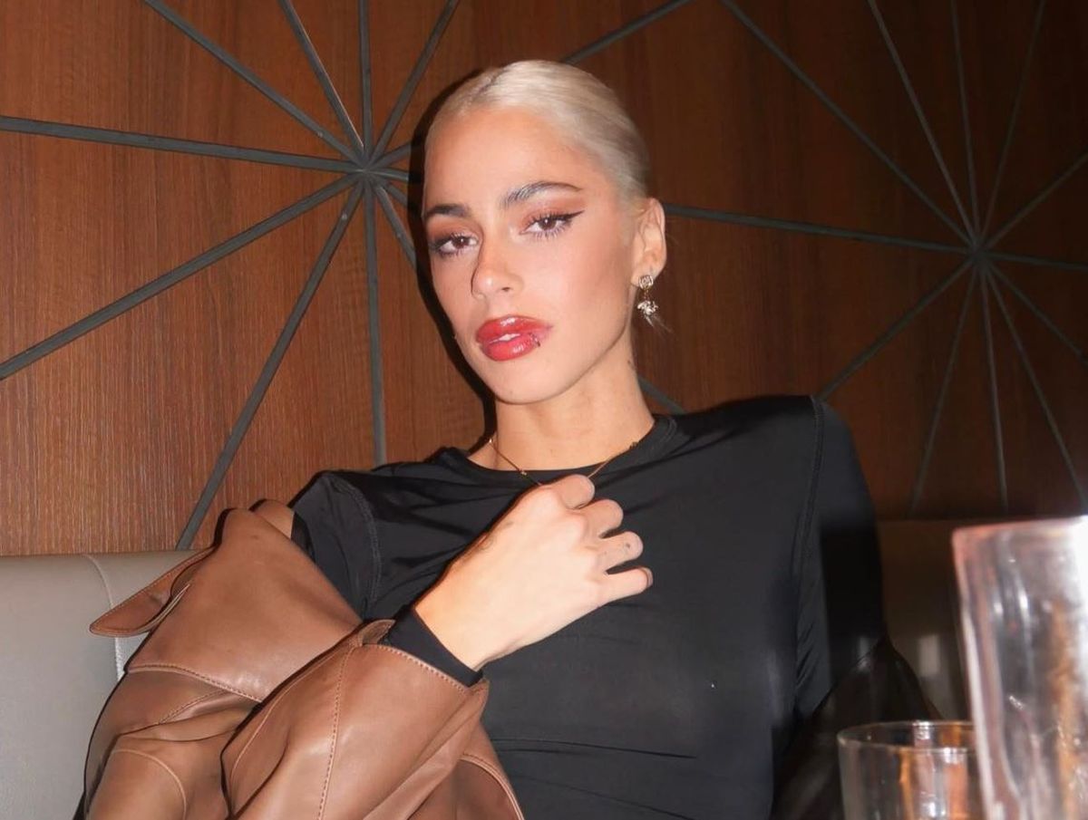 Tini Stoessel se puso una remera transparente y dejó a la vista su ...