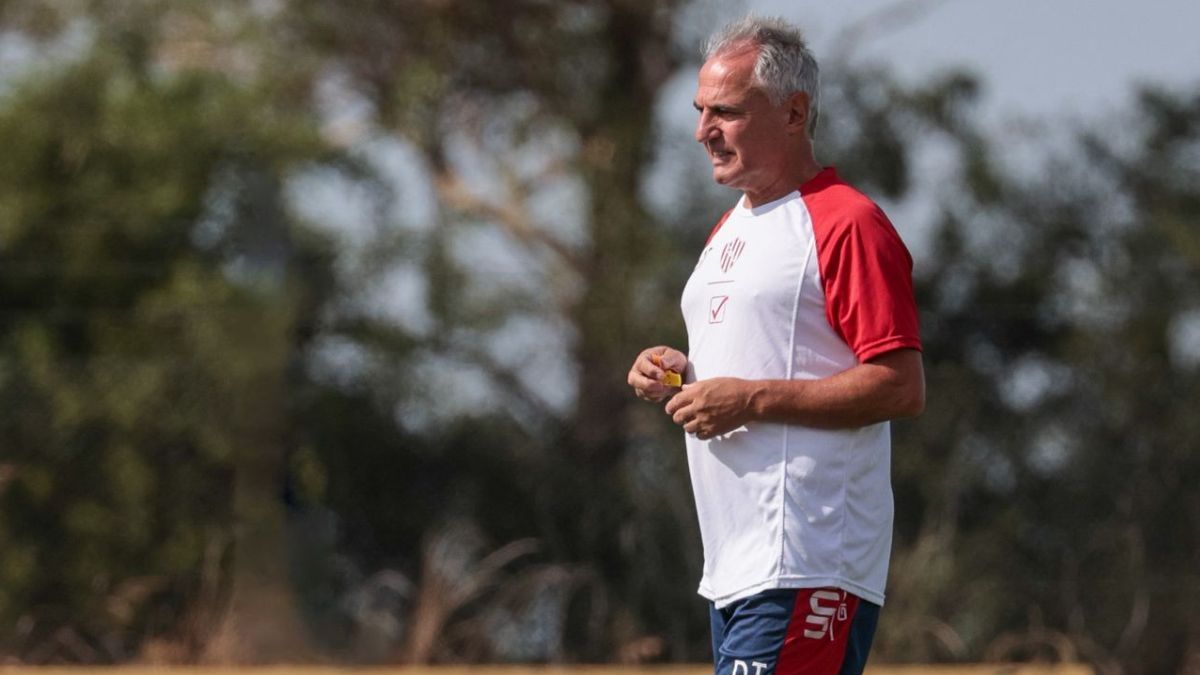 Unión viaja a Uruguay con 5 jugadores de la Reserva para jugar la Serie ...