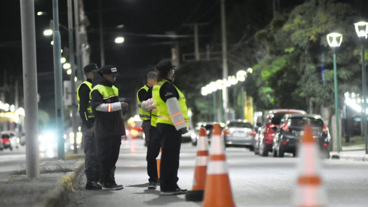 Lo que nunca tenés que responder en un control de tránsito: por qué motivo