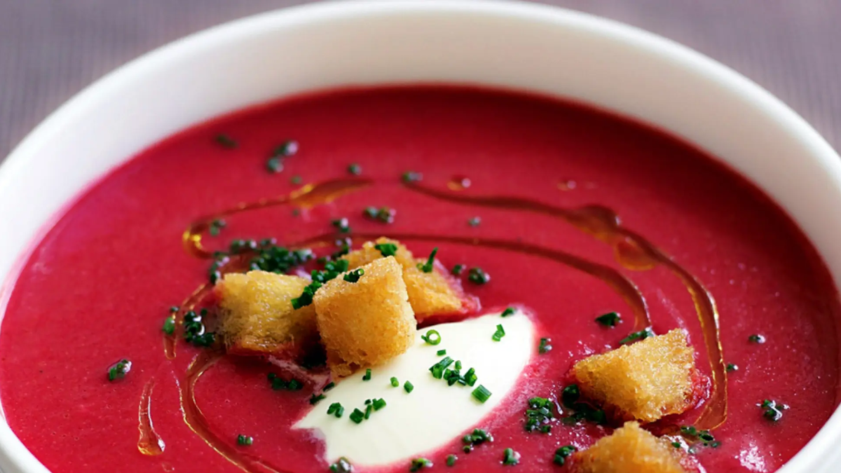 Sopa de remolacha: la receta rápida y sencilla para preparar y ...