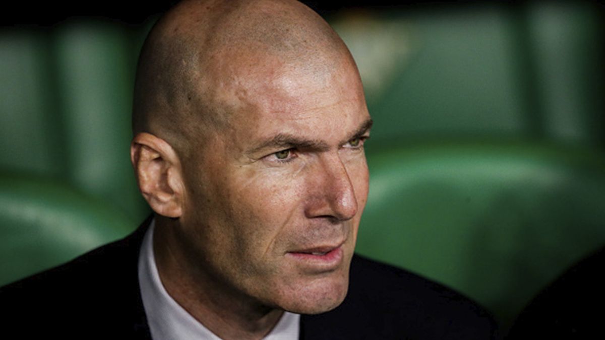 Zidane defiende a su equipo: No estamos donde estamos por los árbitros