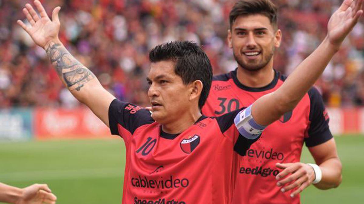 El Pulga Rodríguez se sumó a la pretemporada de Colón, mientras la ...