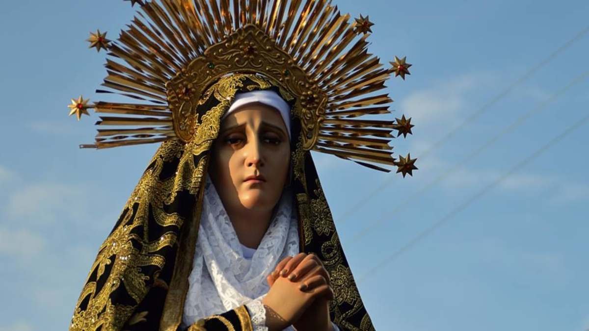 La historia de la Virgen de los Dolores: el símbolo del sufrimiento de María por Jesús