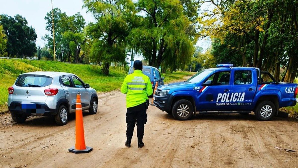 Venado Tuerto: la Guardia Provincial recuperó el auto robado en un ...