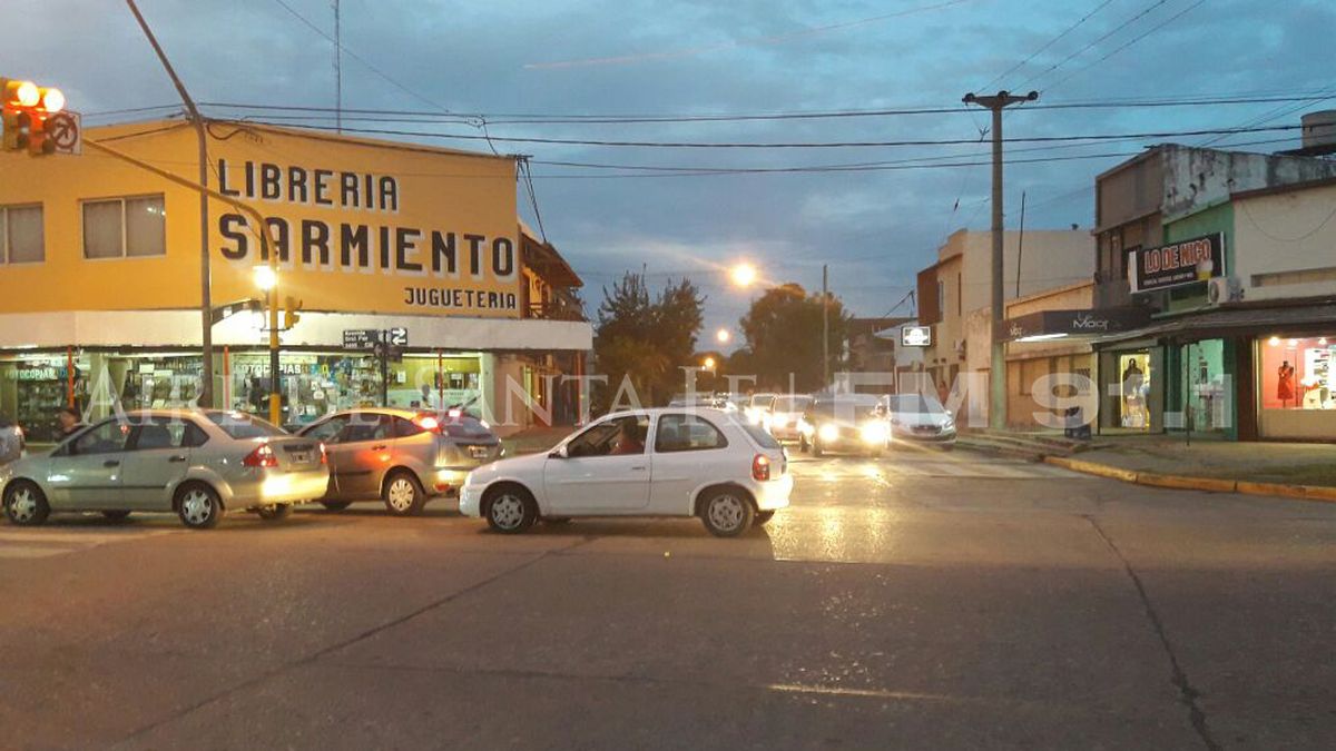 Av. General Paz: otra vez, inconvenientes con los semáforos