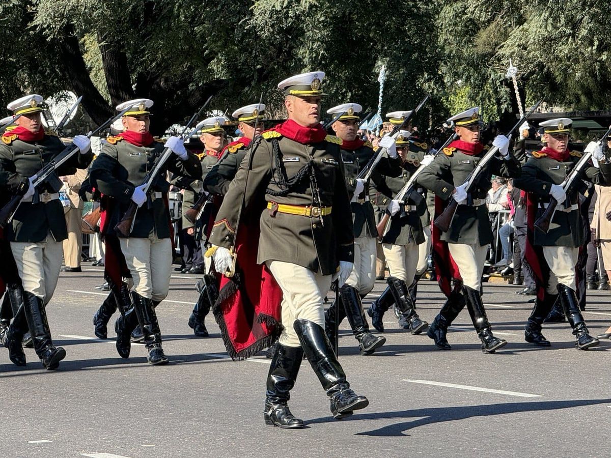 Día de la Independencia: las fotos del desfile militar que presidió ...
