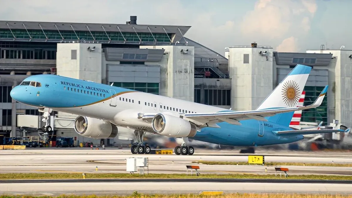 El avión presidencial Tango 01 aparece mencionado en pagos de 2016 a ...