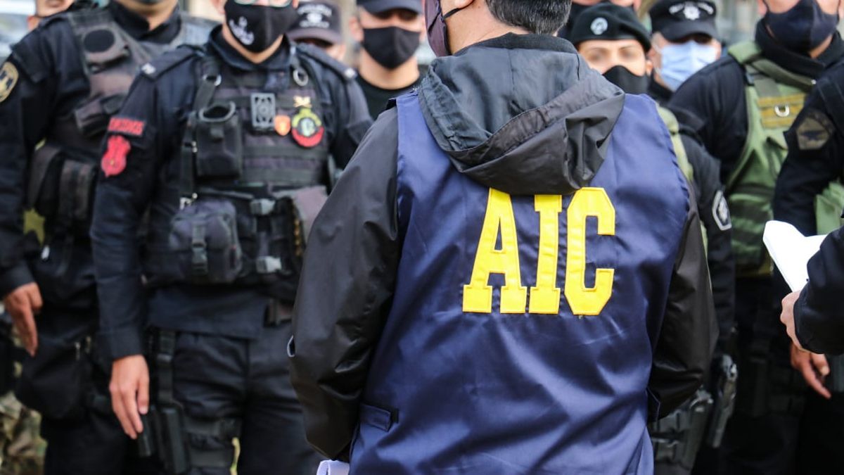 Investigan un procedimiento encubierto que hicieron policías de la ...