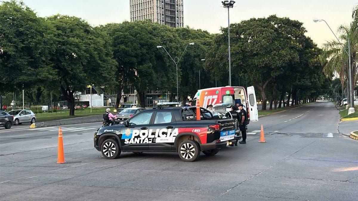 Accidente en Santa Fe: fuerte choque entre una moto y una camioneta en ...
