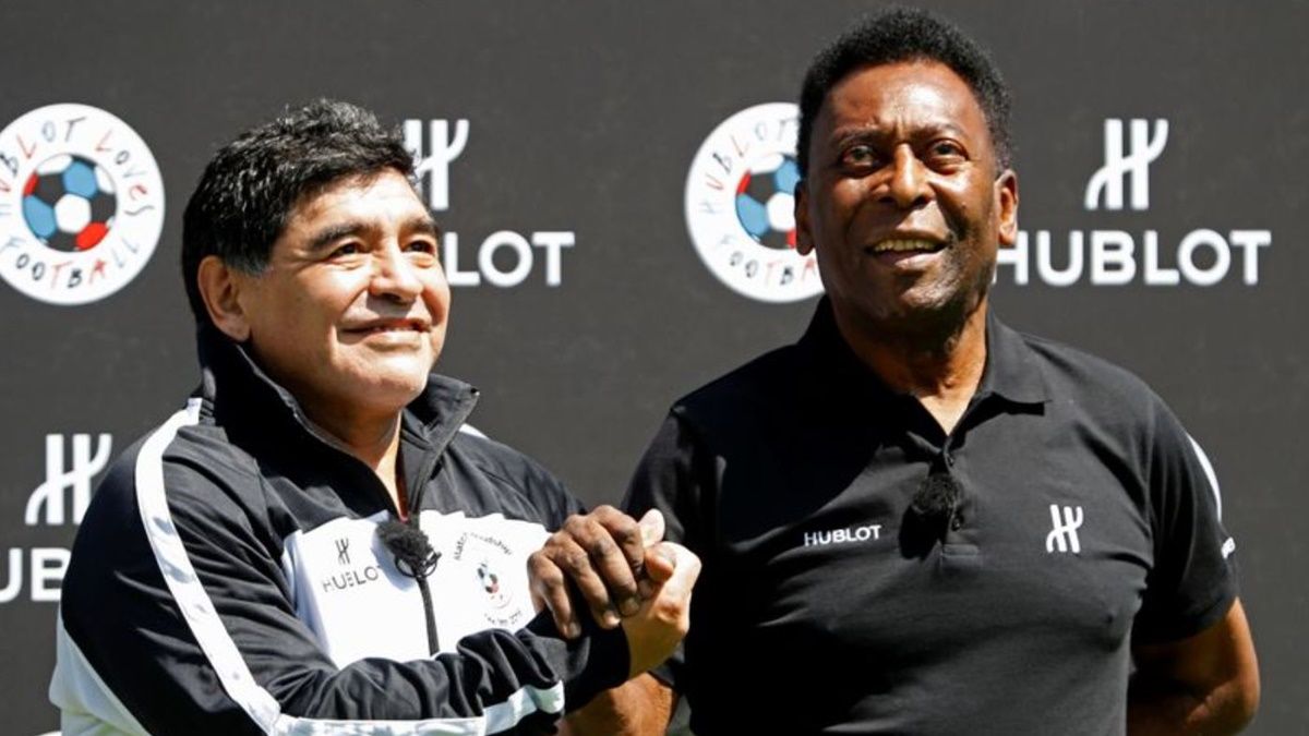 Diego está sonriendo, escribe Pelé a Messi para felicitar el campeonato ...