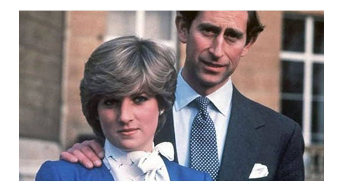 El príncipe Carlos y Lady Di habrían tenido una hija en secreto El príncipe Carlos y Lady Di habrían tenido una hija en secreto