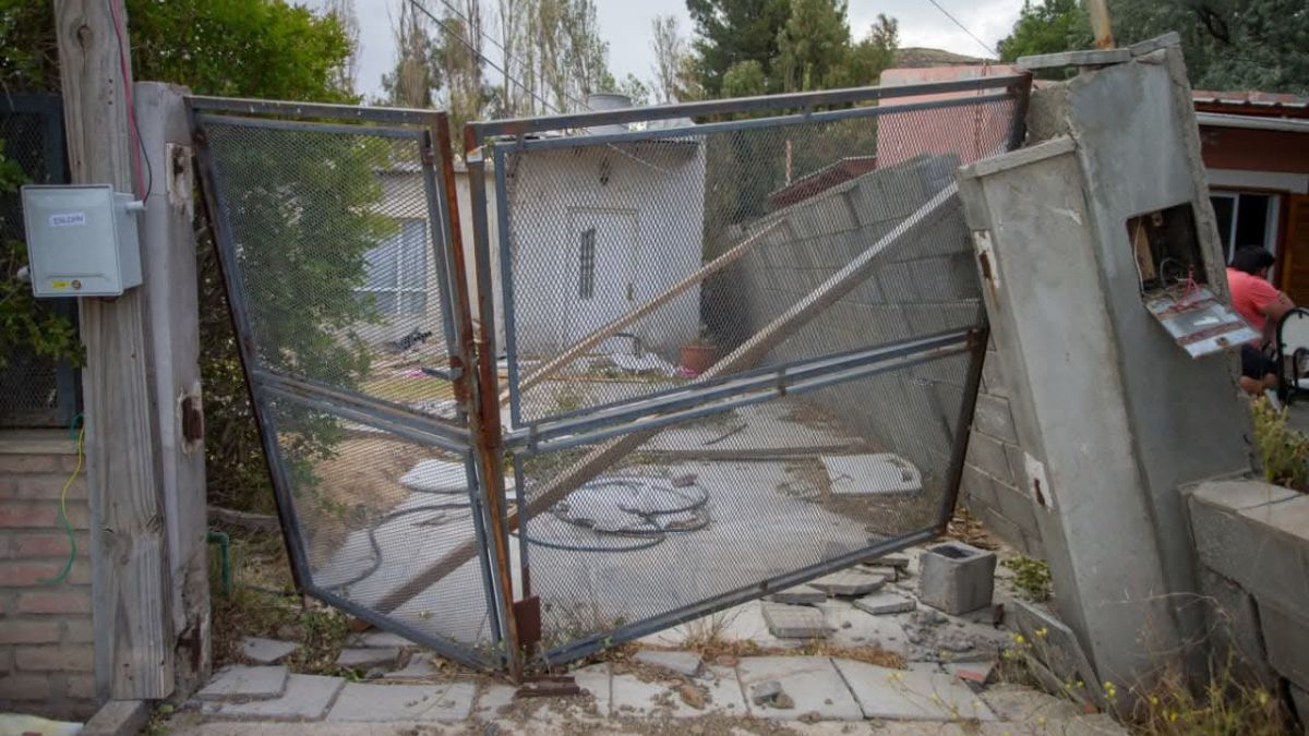 Noche de terror en Comodoro Rivadavia: más de 90 familias evacuadas por ...