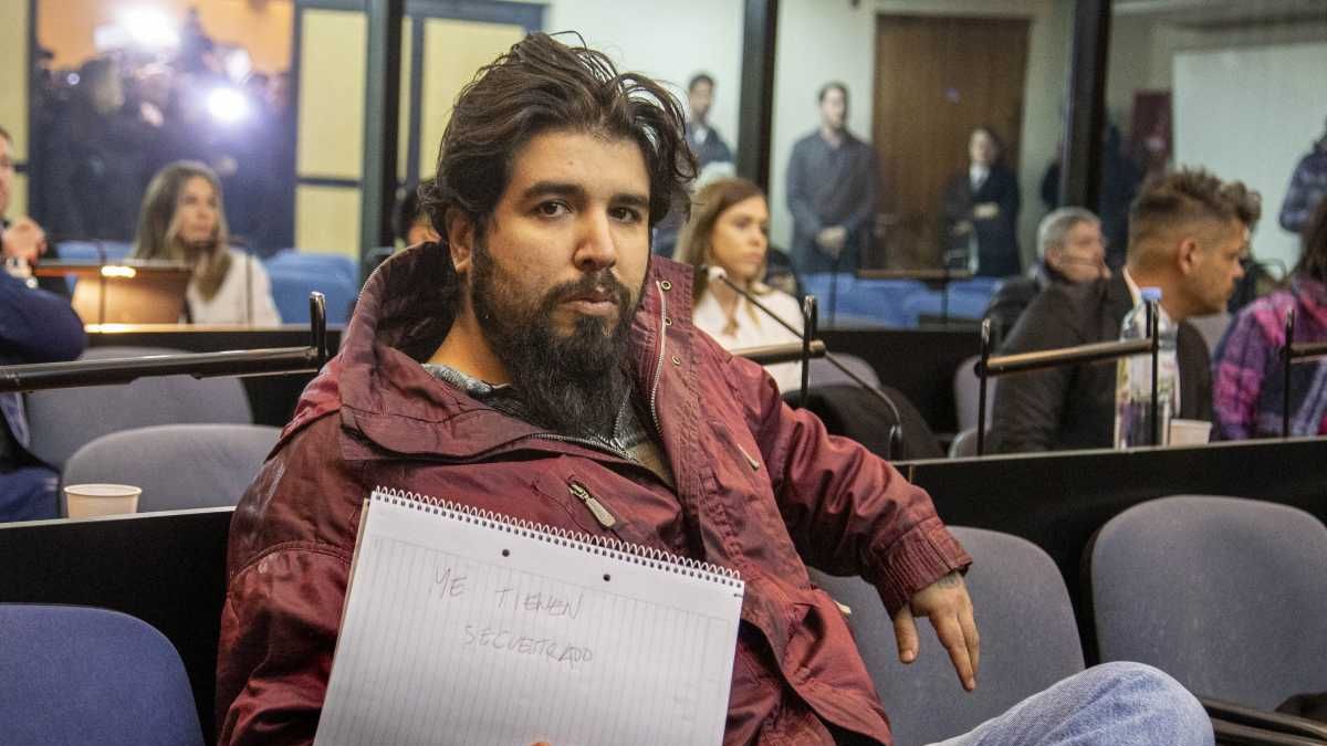 En el inicio del juicio por el atentado a Cristina Kirchner, Fernando ...