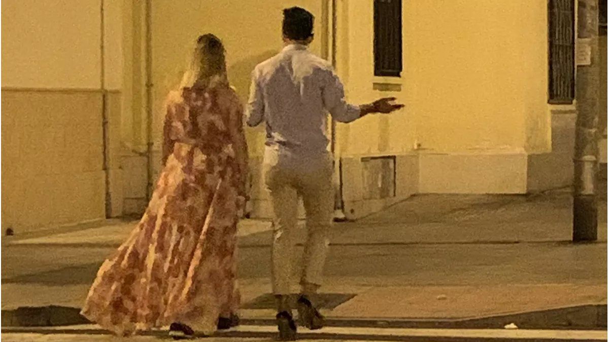 La historia de amor detrás de esta foto que se volvió viral