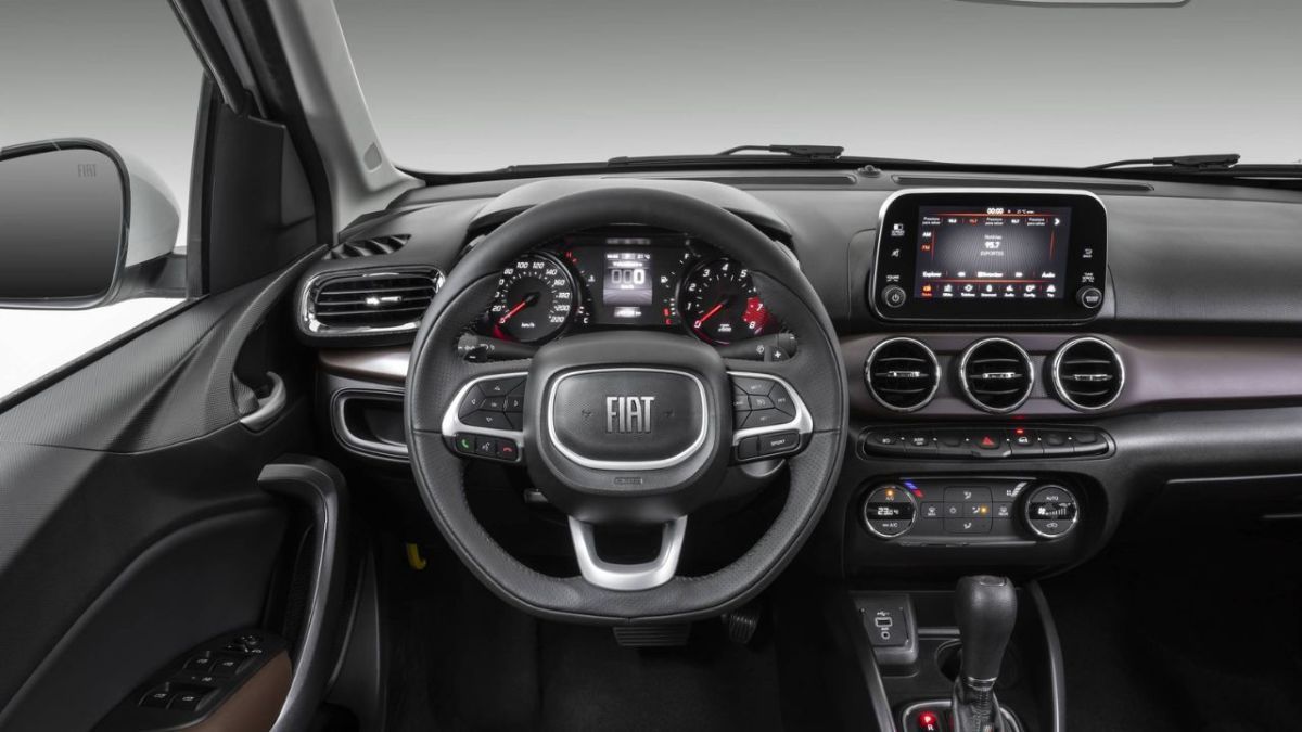 Cuánto sale el nuevo Fiat Cronos con precio actualizado en junio 2025 ...