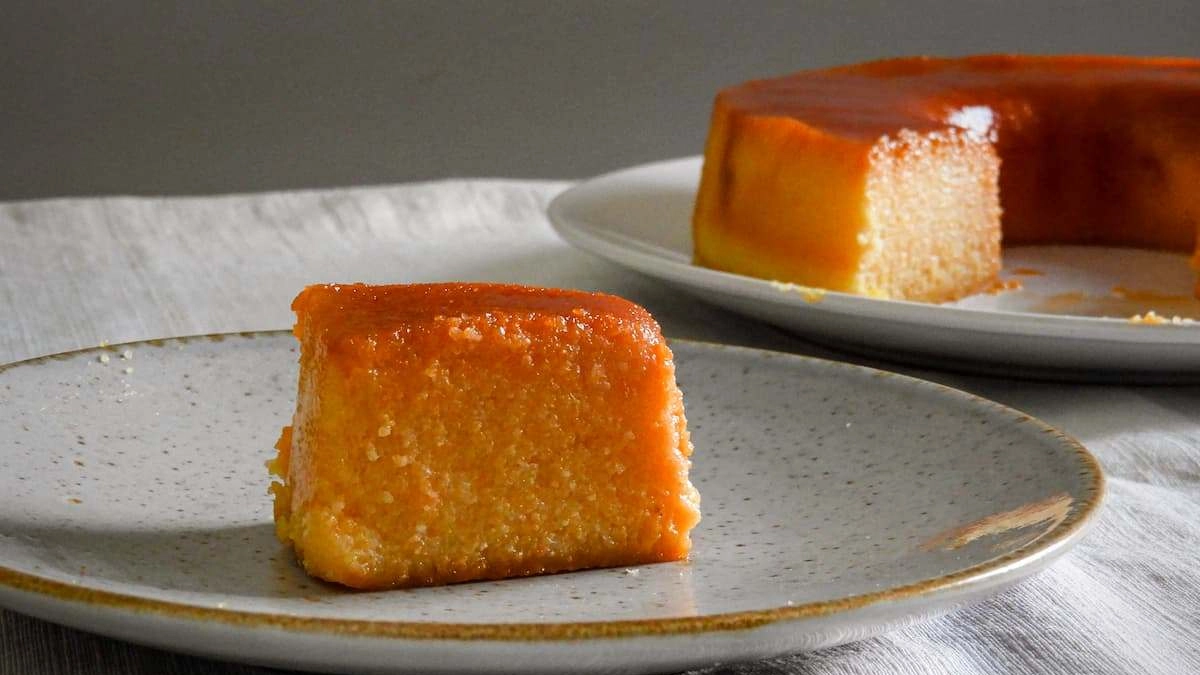 Cómo hacer flan de polenta, sin huevos, sin horno y en 15 min: baratito ...
