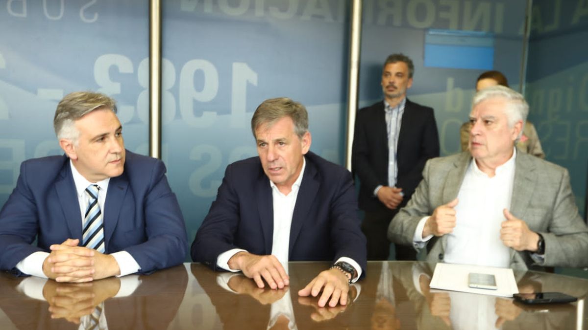 Jatón sobre el conflicto del transporte: En Capital no entienden lo que ...