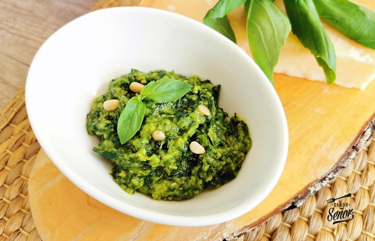 Cómo hacer pesto: la receta original de este clásico italiano