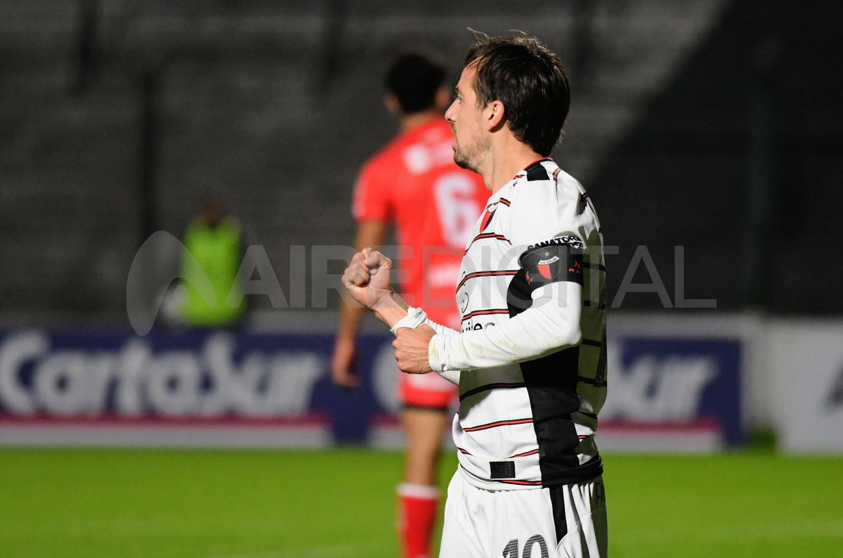 Colón pisó el acelerador en el segundo tiempo y venció a Los Andes: fue ...