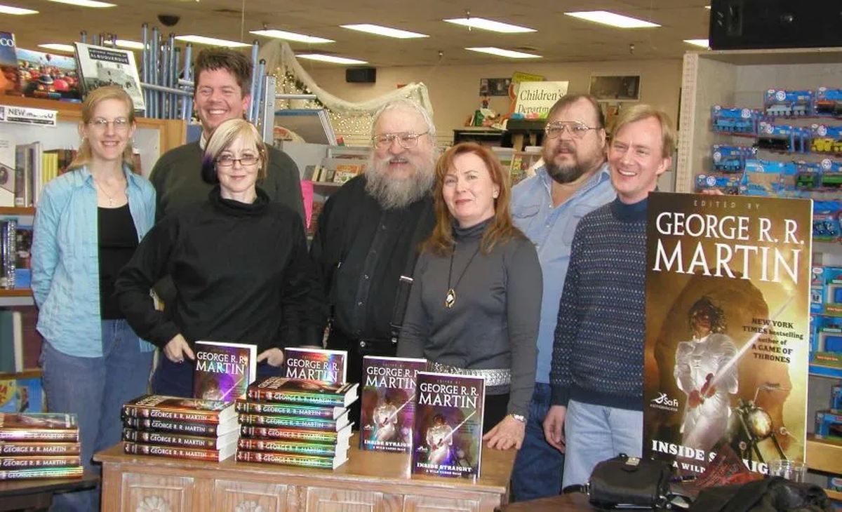 George R. R Martin adaptará una de sus creaciones al cómic