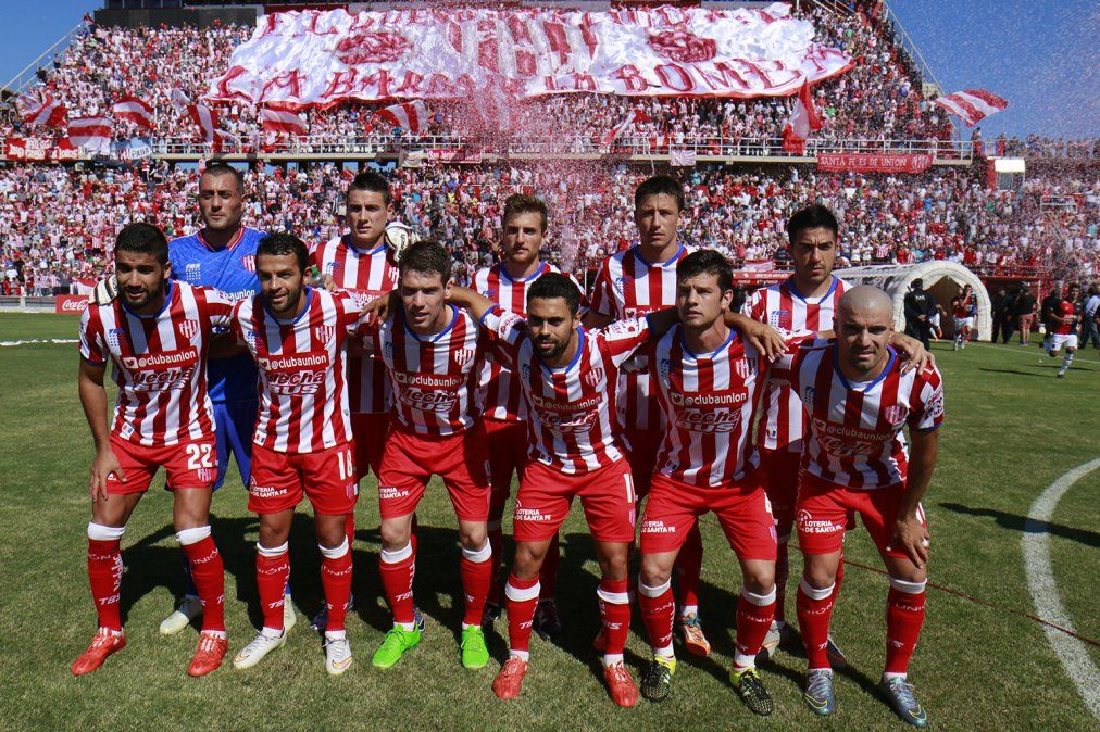 Unión hace su estreno en la Copa Argentina