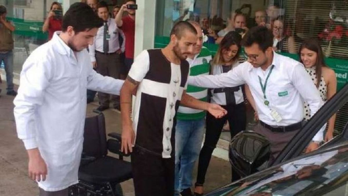 Chapecoense: Alan Ruschel es el primer futbolista en volver a casa