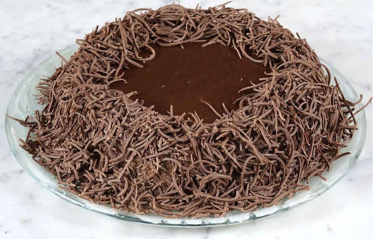 Cómo hacer una torta bombón bañada en chocolate con la receta de Maru ...