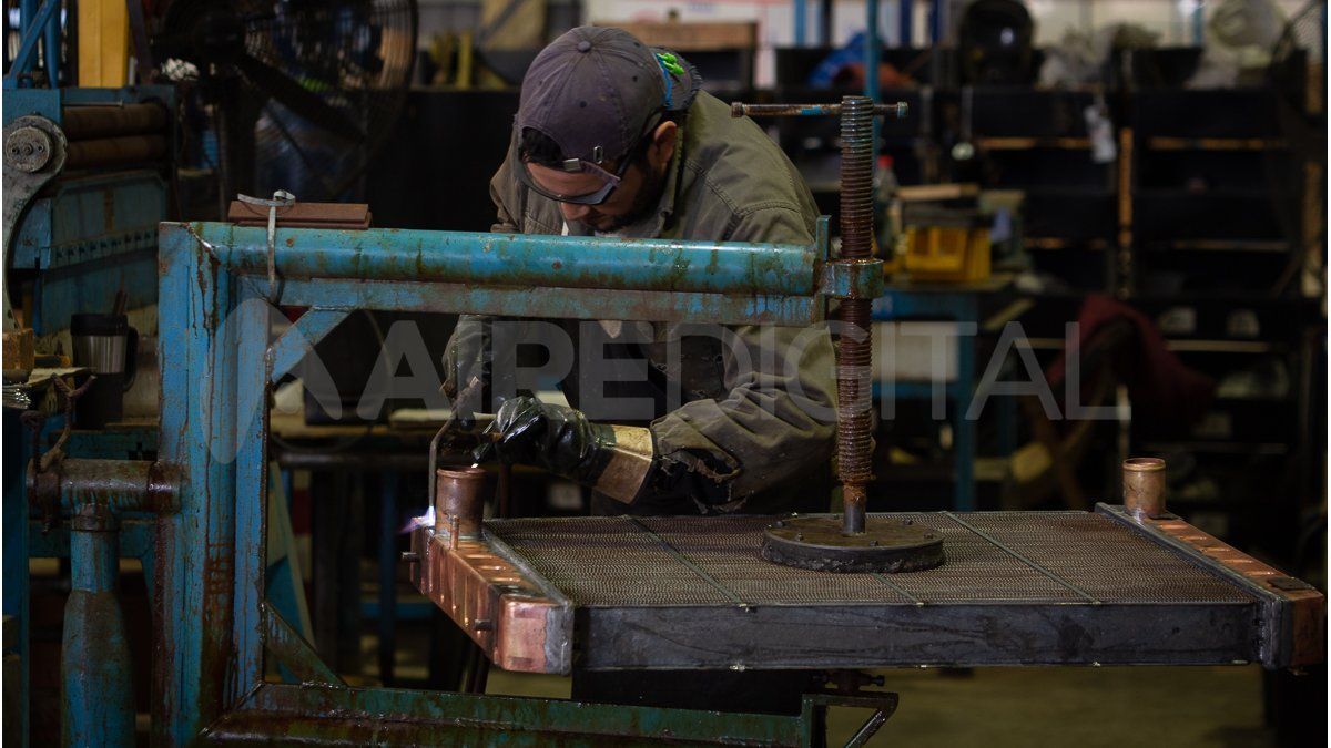La postura de industriales de Santa Fe ante las medidas de Javier Milei ...