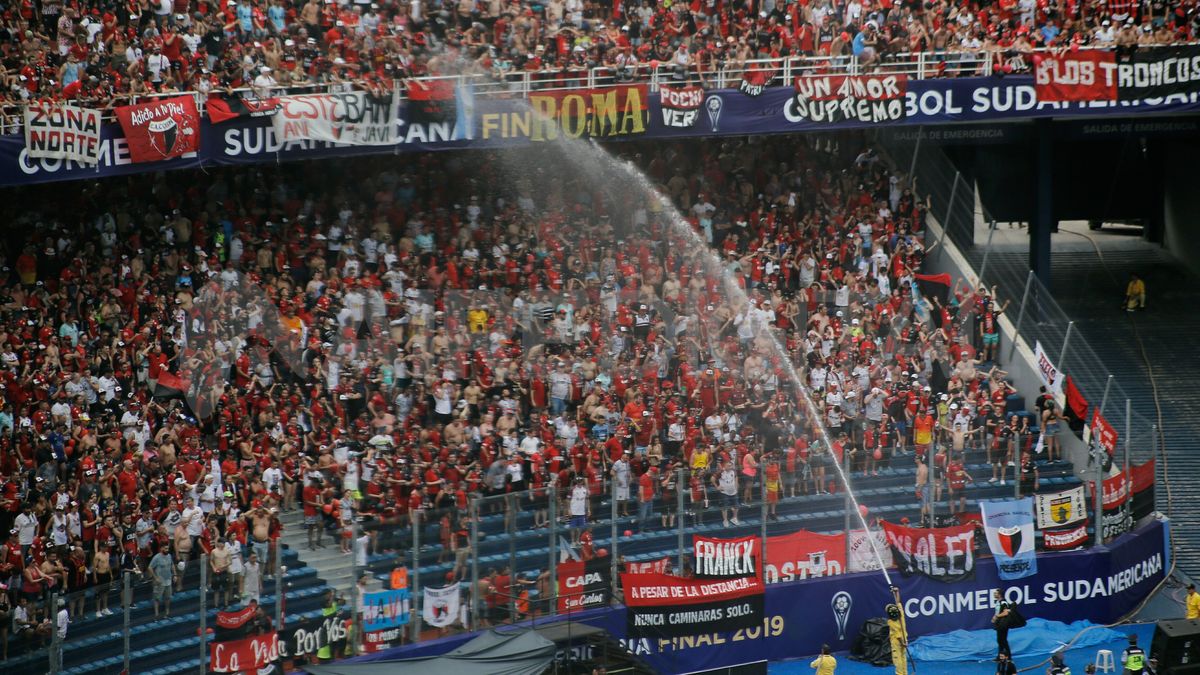 Racing quiere hacer "la Gran Colón": el ingenio de los hinchas de la ...