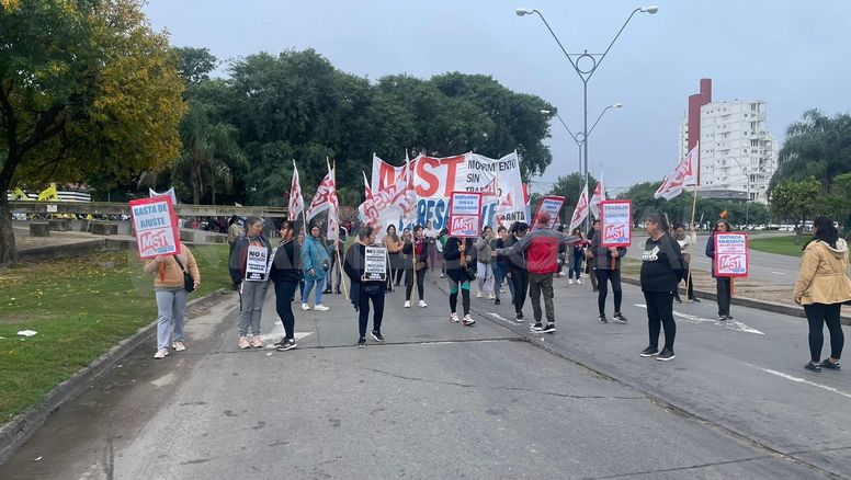 Qué es de la vida de Melissa Joan Hart, la protagonista de Sabrina, la ...