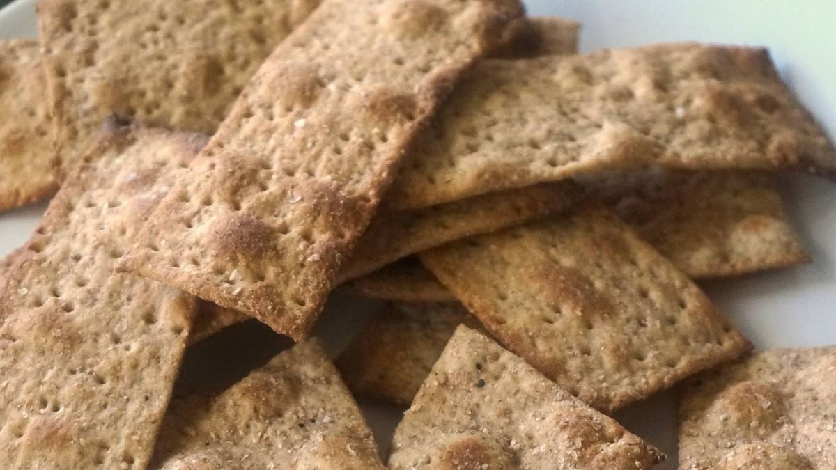 Cómo hacer galletitas integrales con la receta de Maru Botana