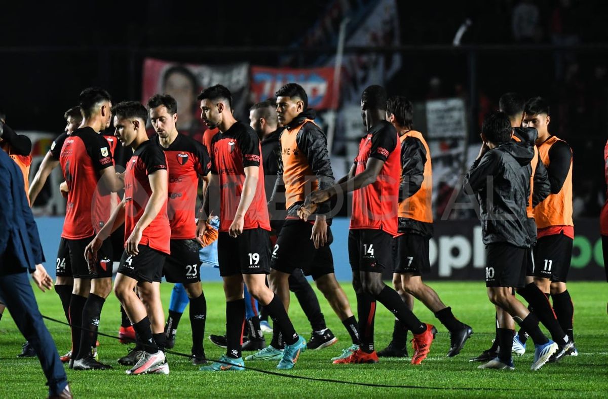 Club Atlético Colón cayó por 2-1 con Boca Juniors por la Liga Profesional