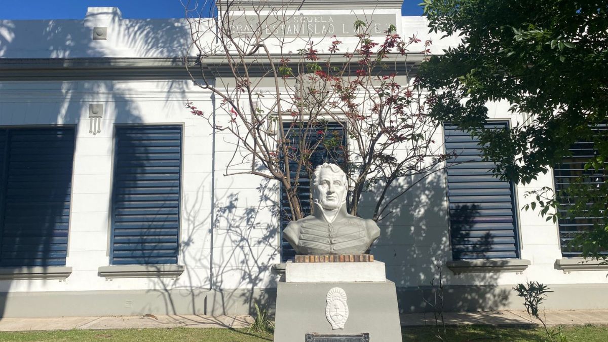 Robo y destrozos en la escuela Brigadier López de Santa Fe: arruinaron ...