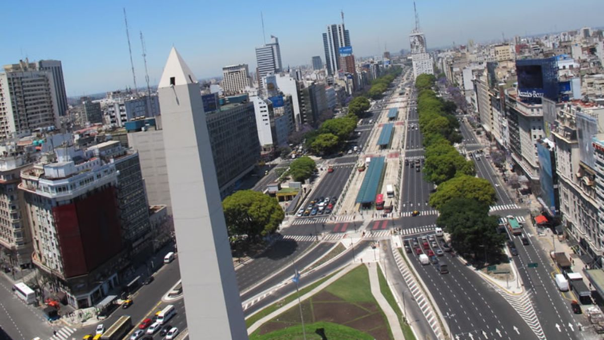 Avenida 9 de julio, la histórica arteria de la ciudad de Buenos Aires
