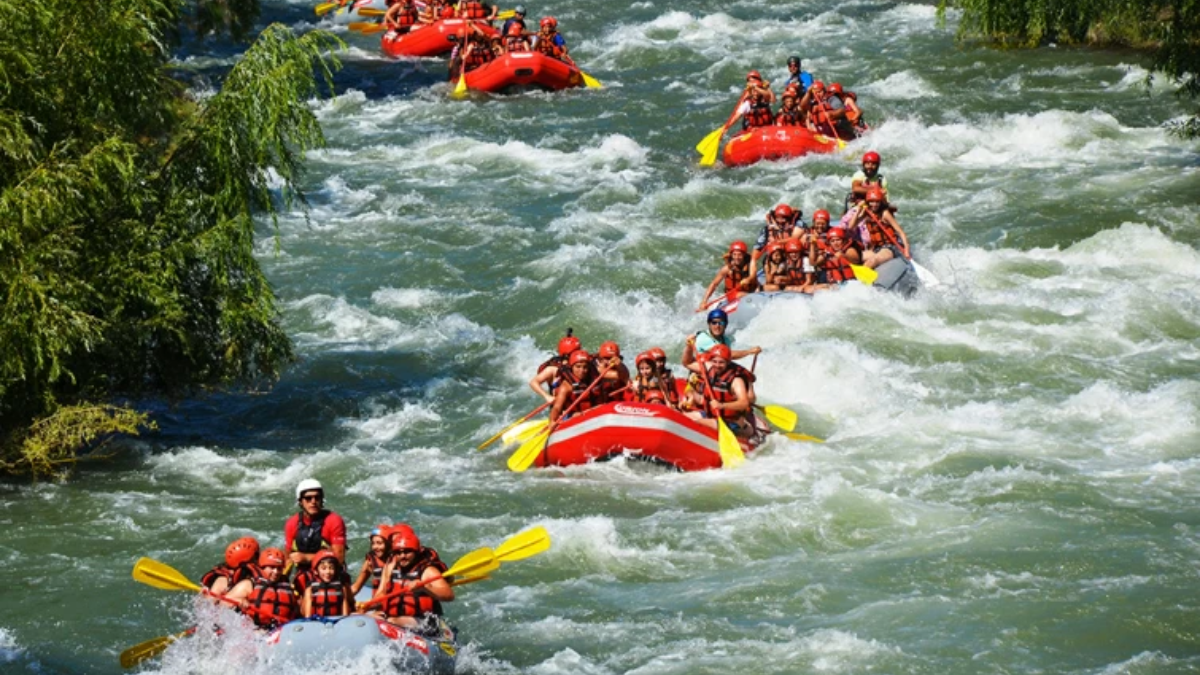 Escapada de verano: los mejores destino para practicar rafting