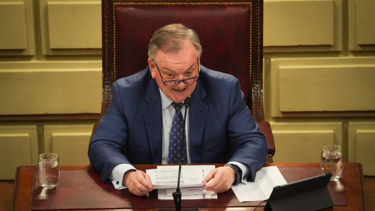 Felipe Michlig destacó que la Convención del 25 fue muy austera ...