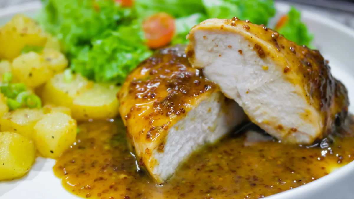 Pechugas de pollo a la mostaza y miel: la receta perfecta para Navidad