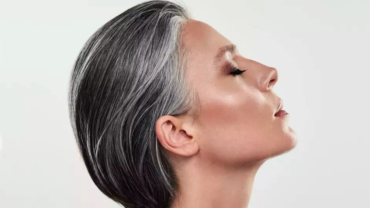 Las sorprendentes ventajas de dejarse crecer las canas Las sorprendentes ventajas de dejarse crecer las canas