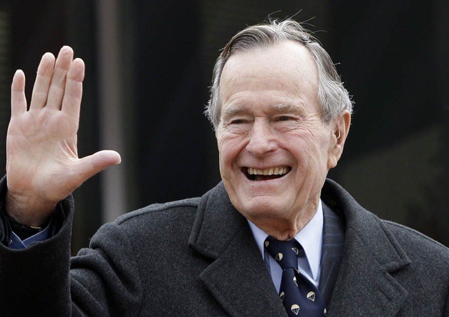 EEUU despide con honores a George Bush padre