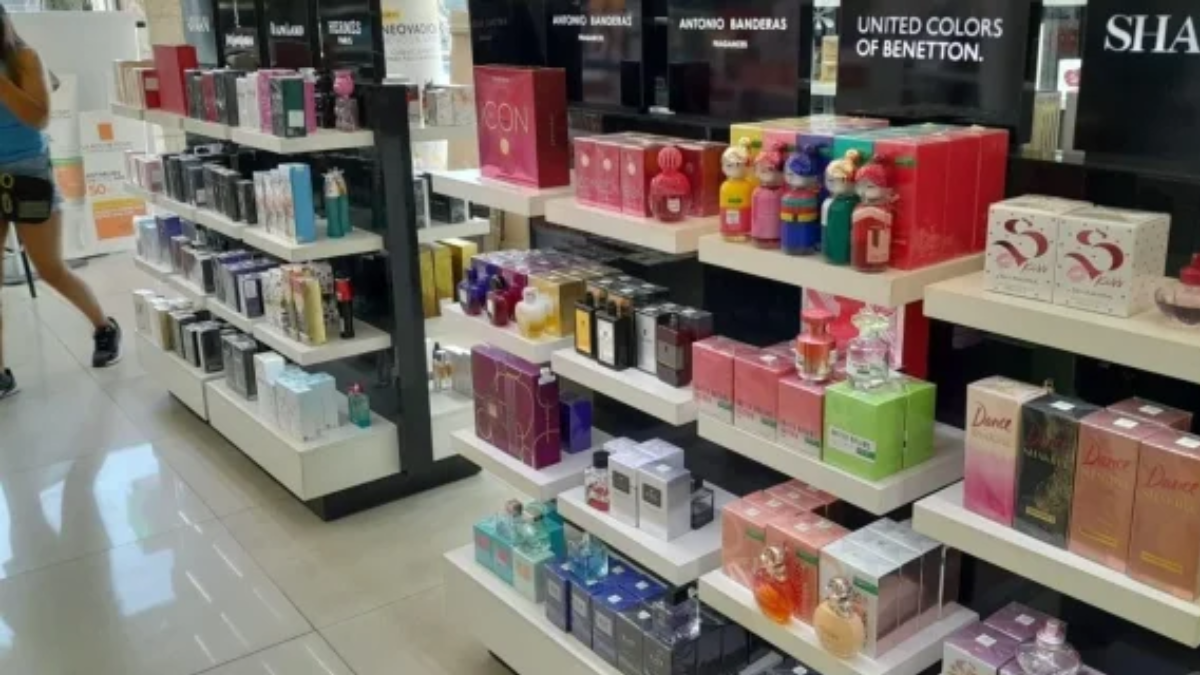 El Gobierno elimina el control de la ANMAT en la importación de ...