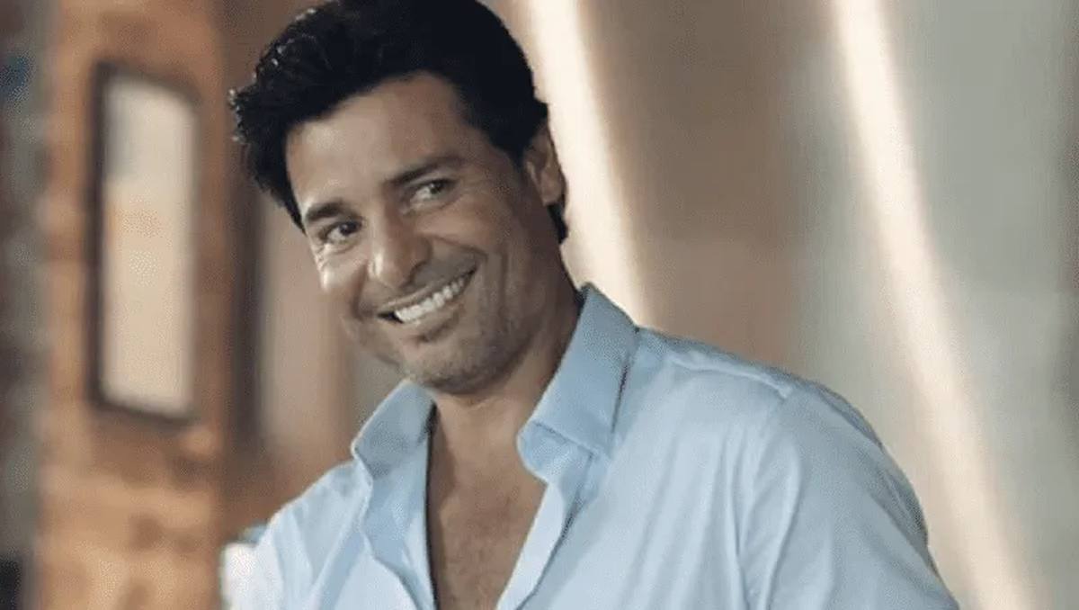 Chayanne reapareció con cara nueva y las redes sociales no lo dejaron pasar