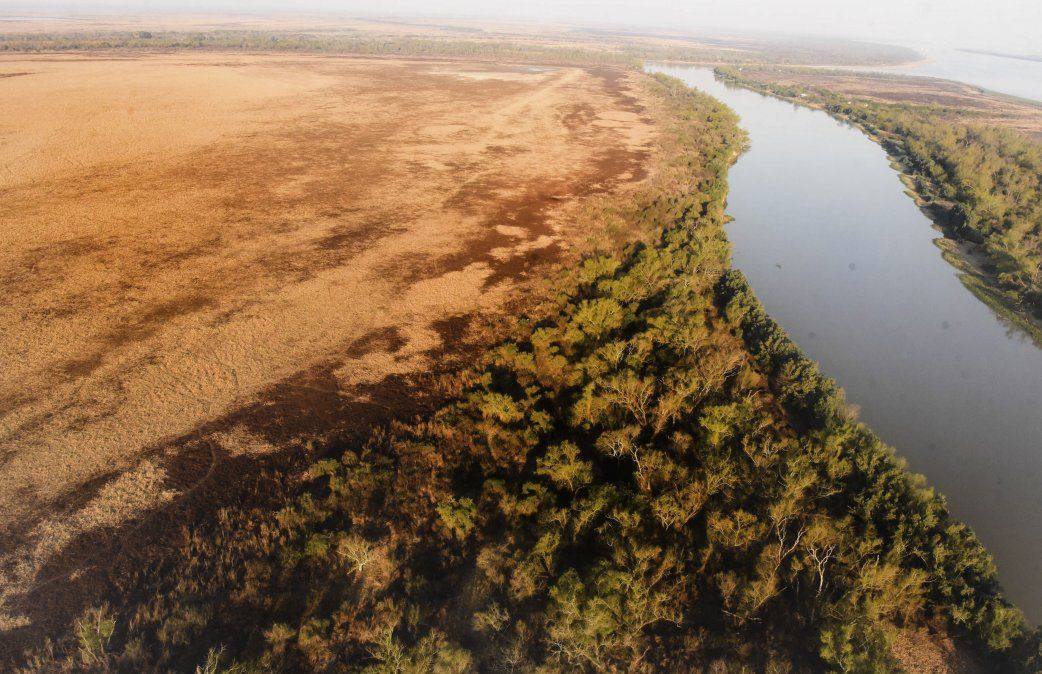 Buscan proteger la isla del Paraná que nació tras el choque de dos ...