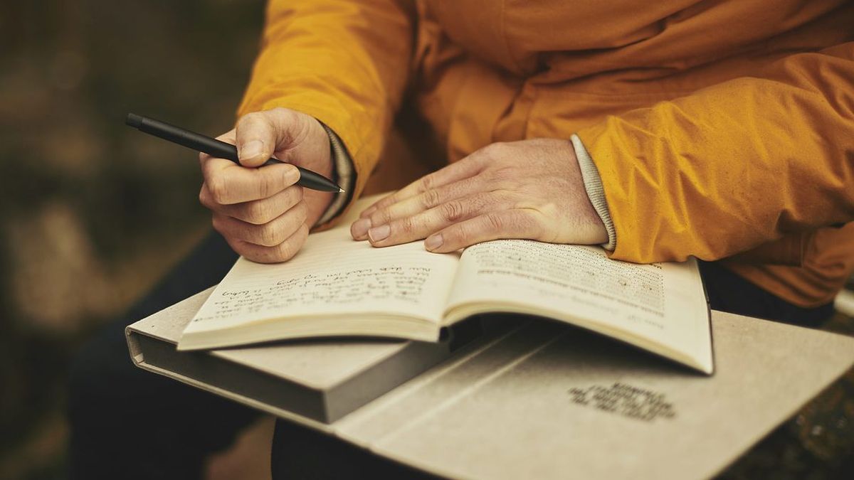 Por qué escribir a mano sigue siendo importante en la era digital