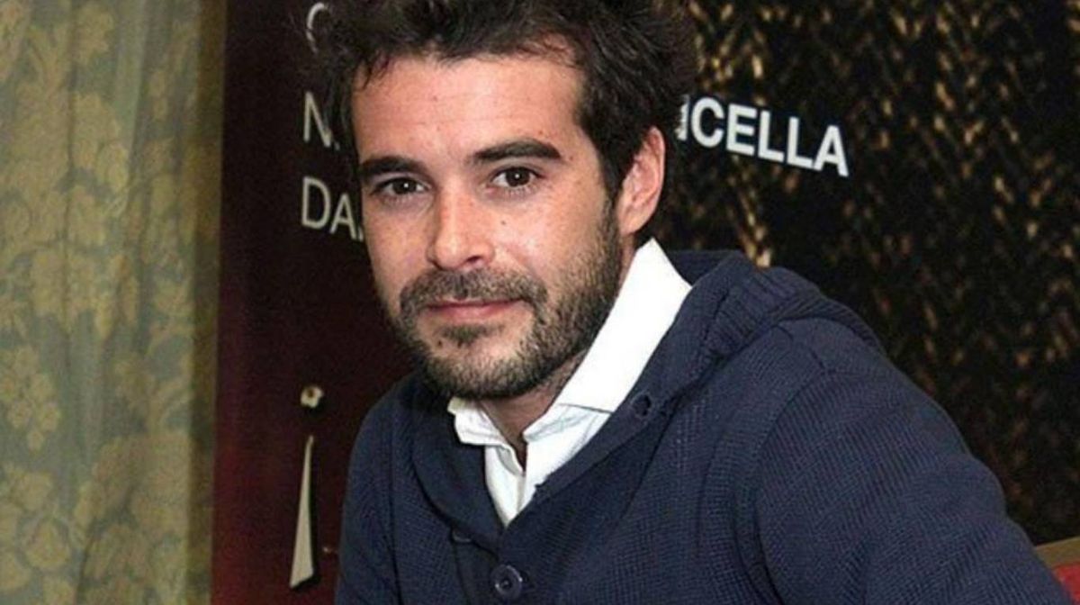 Nicolás Cabré presentó a su nueva novia y aseguran que es igual a la ...