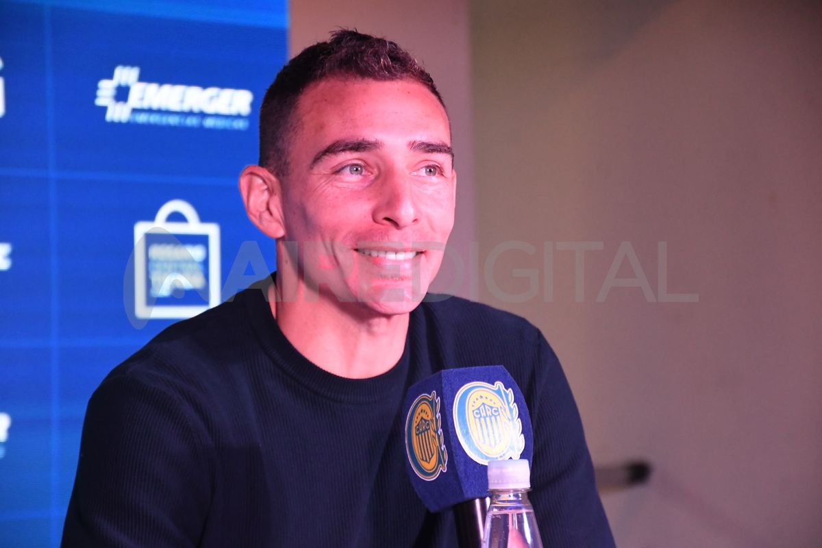 Fue presentado como REFUERZO de Rosario Central y SORPRENDIÓ a todos ...